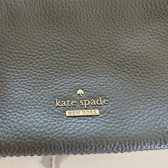 Bags | Kate Spade Gray Crossbody Purse | Poshmark